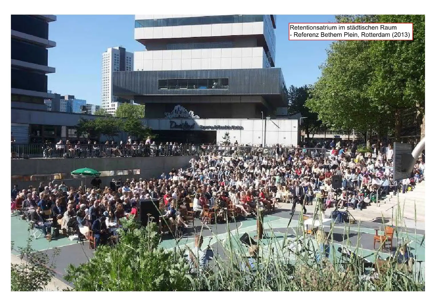 Der Benthem Plein in Rotterdam: Theatrium als Lebensraum ...